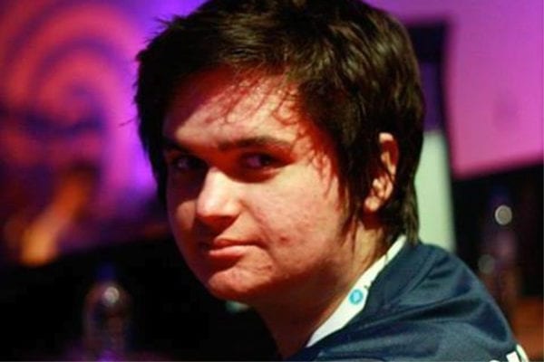 Seb "numlocked" Barton quits League of Legends to join G2 Esports ...