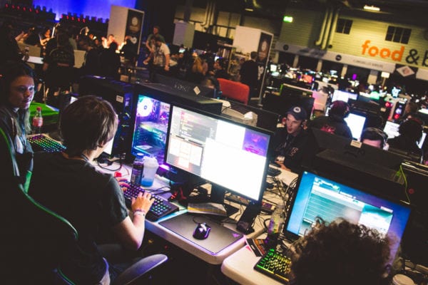 Why you should attend LAN: A beginner's guide to Insomnia - Esports News UK