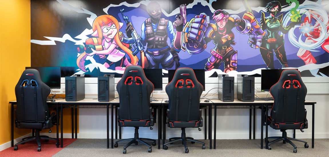 Esports Scotland partners with Dundee and Angus College ahead of 2025 ...