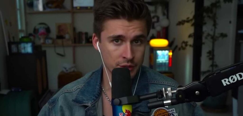 Interview: Vitality's new CS2 team manager Aphiren on falling in love ...