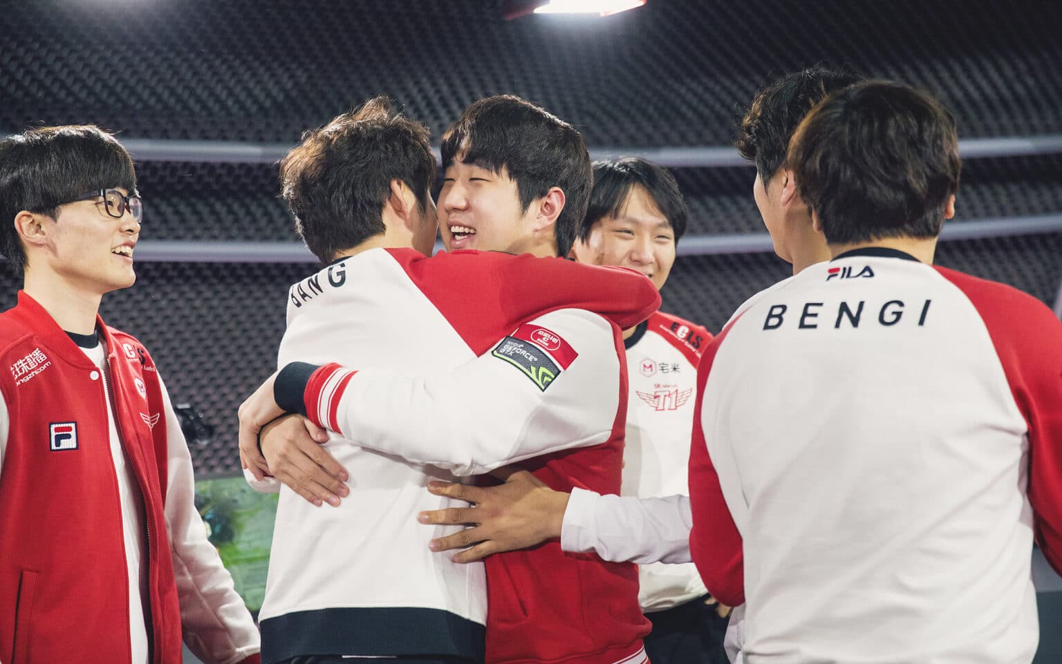 A legend: every LoL World Championship final Faker has played in