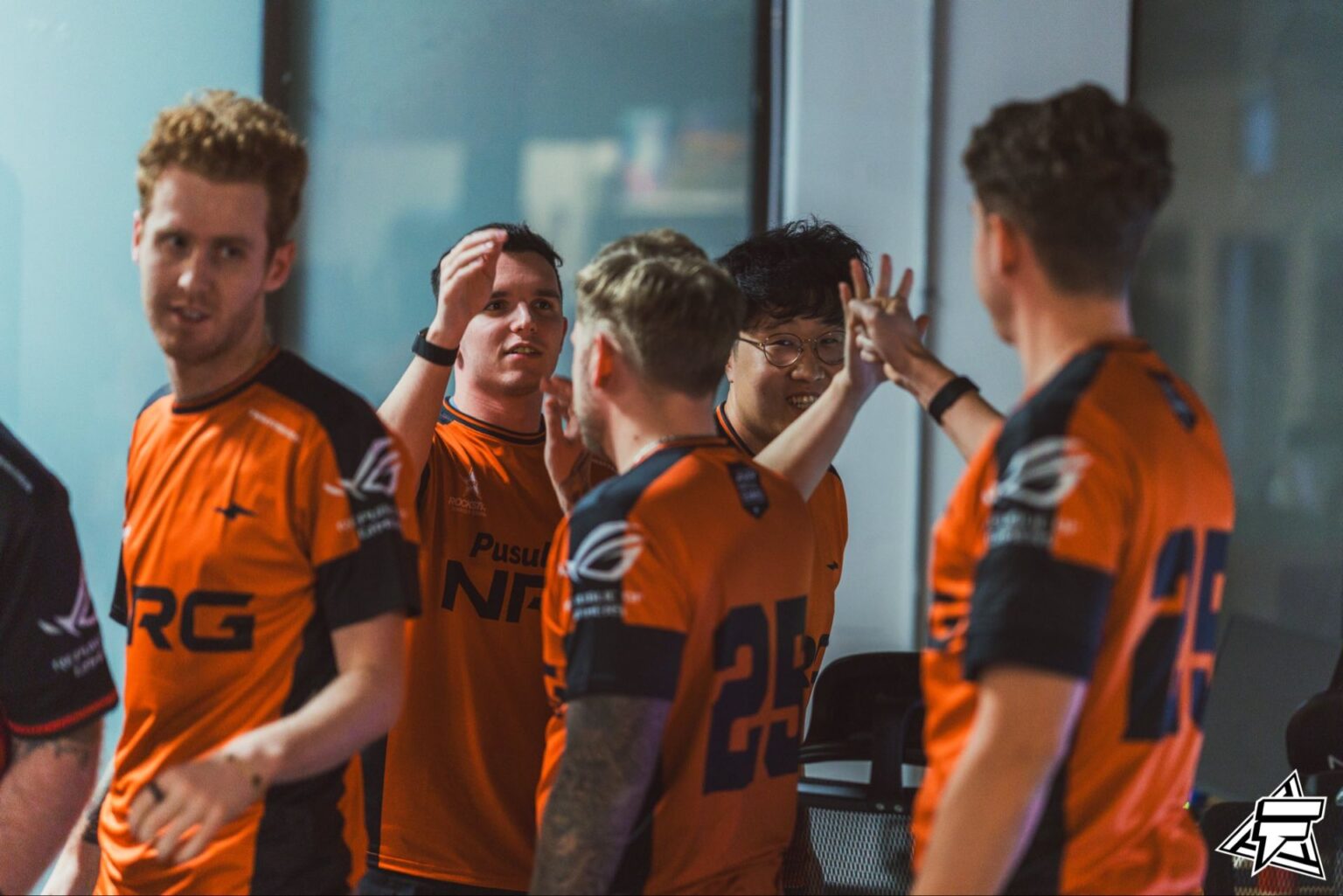 FaZe Clan survive early elimination scare at StarLadder Budapest